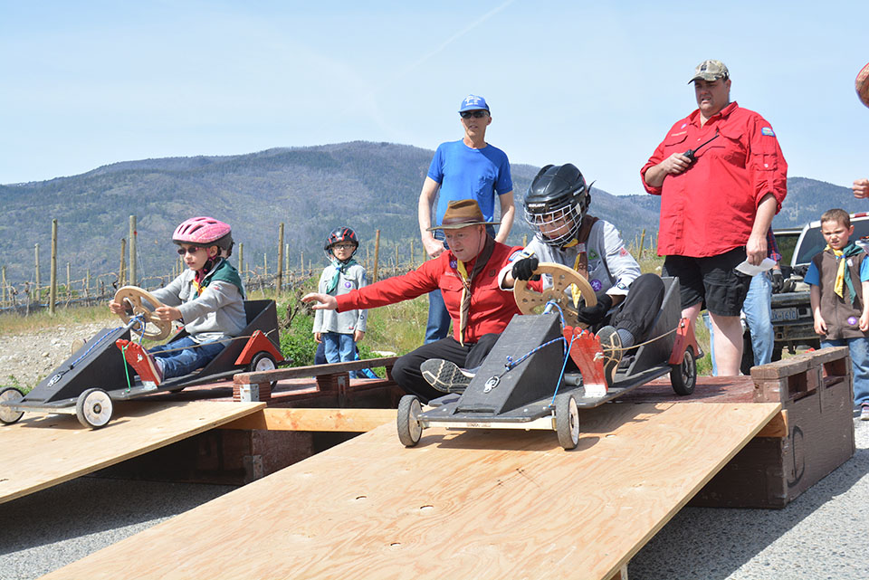 Scouts race for glory - TimesChronicle.ca