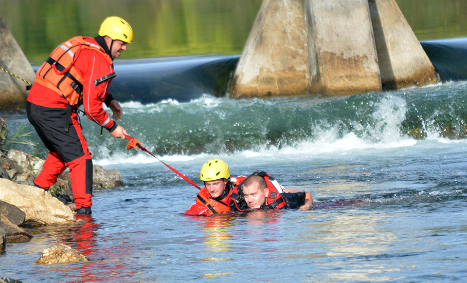 Two rescued during float down river - TimesChronicle.ca