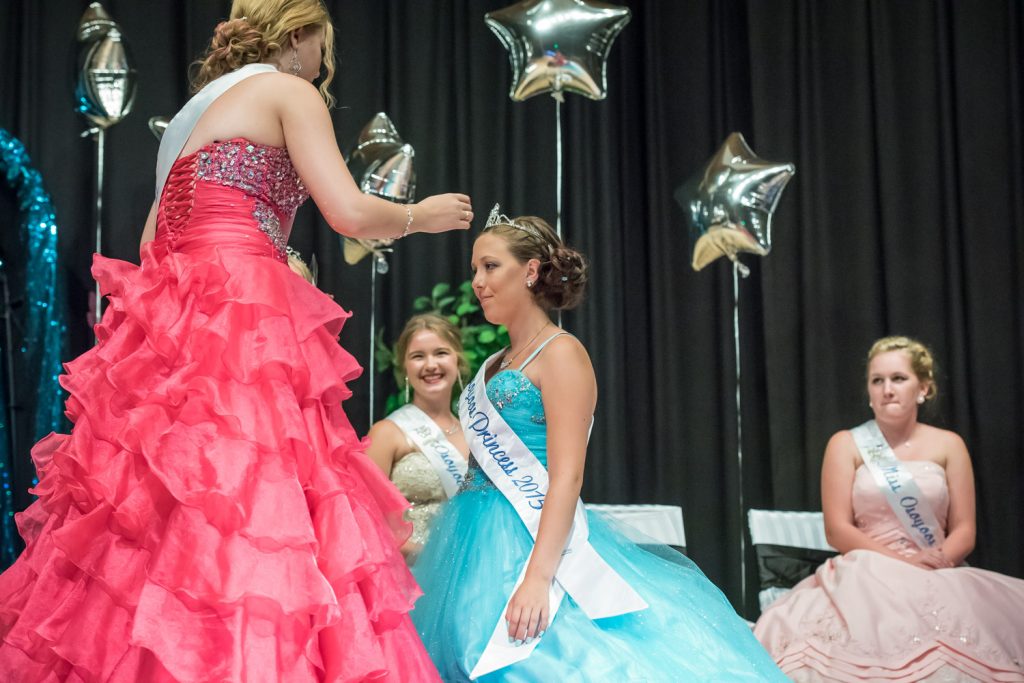 New Osoyoos Royalty crowned at pageant before Cherry Fiesta ...