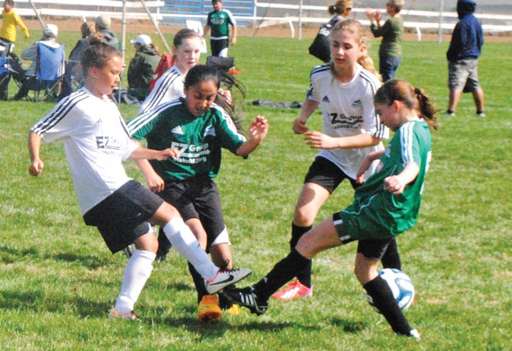 Warm weather greets players for annual Osoyoos Ice Breaker Soccer ...