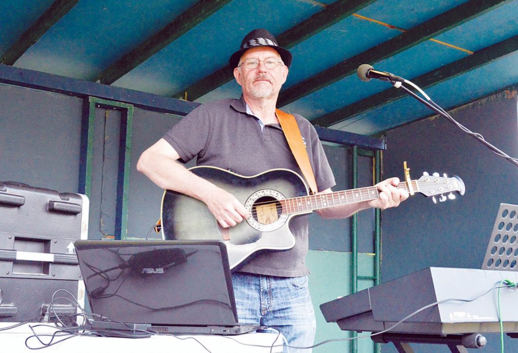 Osoyoos residents invited to attend inaugural Free Family Christmas ...