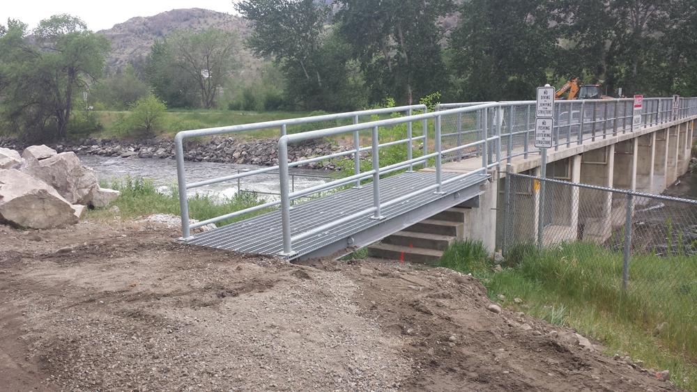 Ramps being installed on VDS 13 in Oliver - TimesChronicle.ca