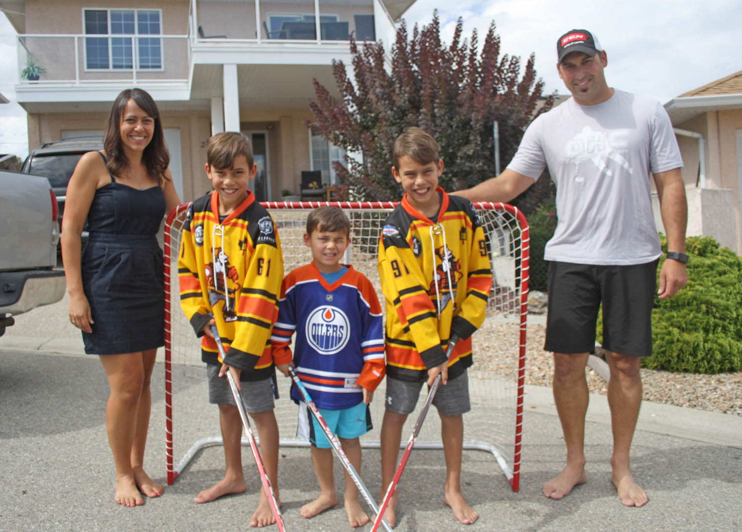 Osoyoos’ talented Ruck twins have identical goals to play in the NHL ...