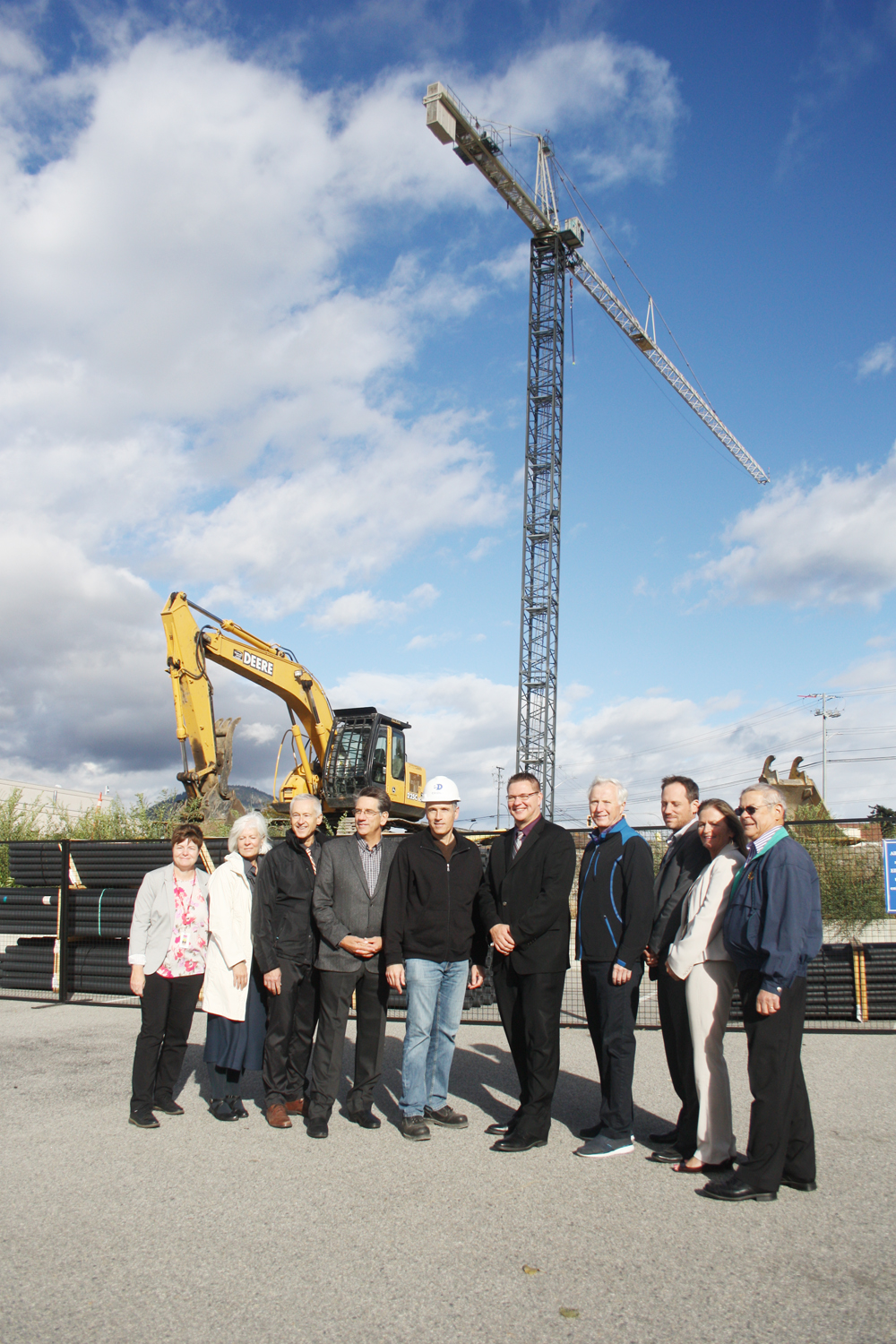 Massive crane moves hospital along - TimesChronicle.ca