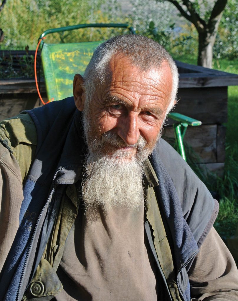 Homeless man with loaded up buggy fondly remembered by Osoyoos couple ...