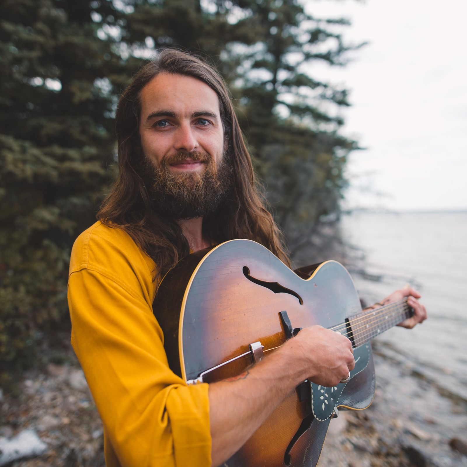 Folk singer-songwriter brings Manitoba music to Osoyoos - TimesChronicle.ca