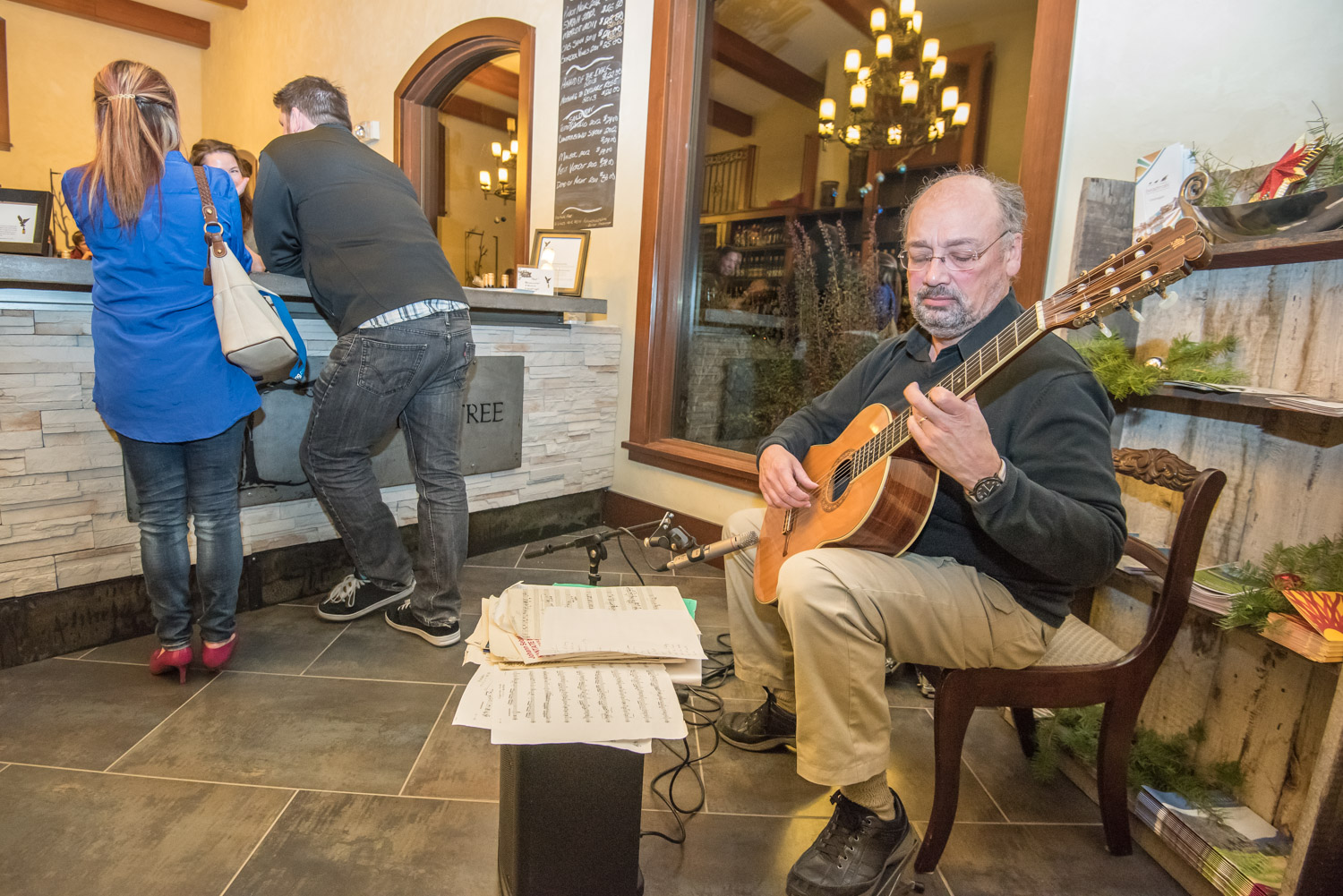 Moon Curser celebrates a good year at open house - TimesChronicle.ca