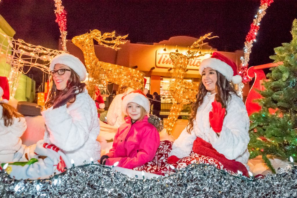 Parade draws good turnout - TimesChronicle.ca