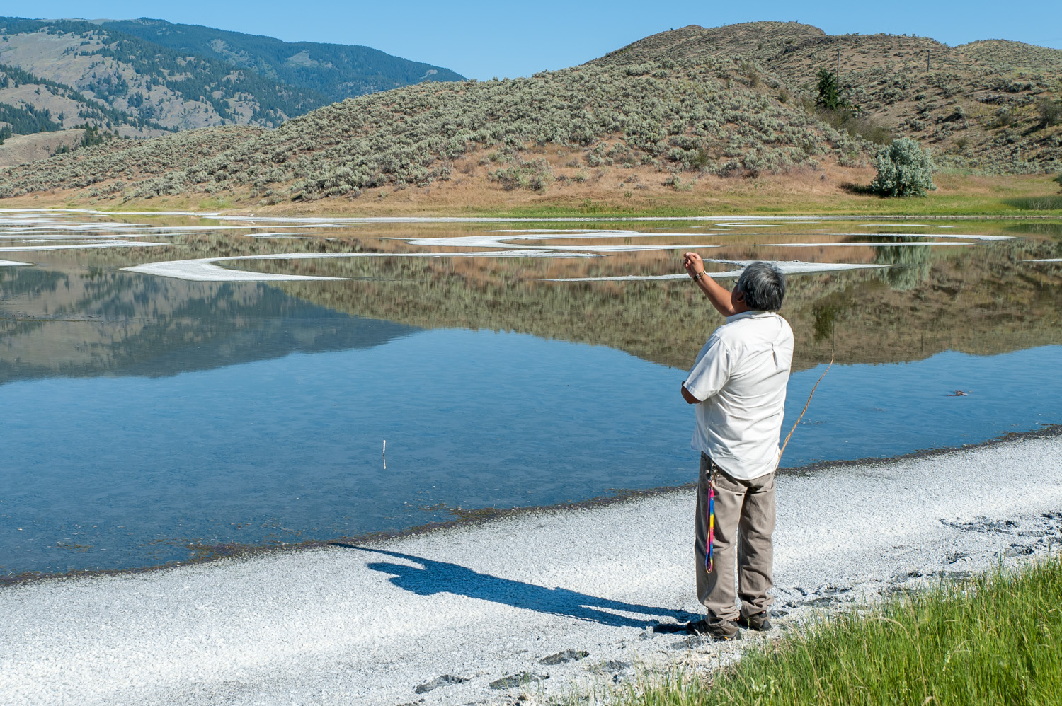 New York Times pays tribute to ‘otherworldly’ Spotted Lake ...