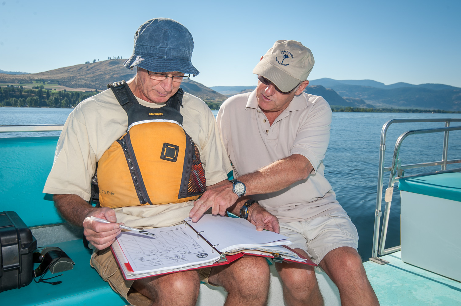 Monitoring lake quality is ‘best volunteer job in town’ - TimesChronicle.ca