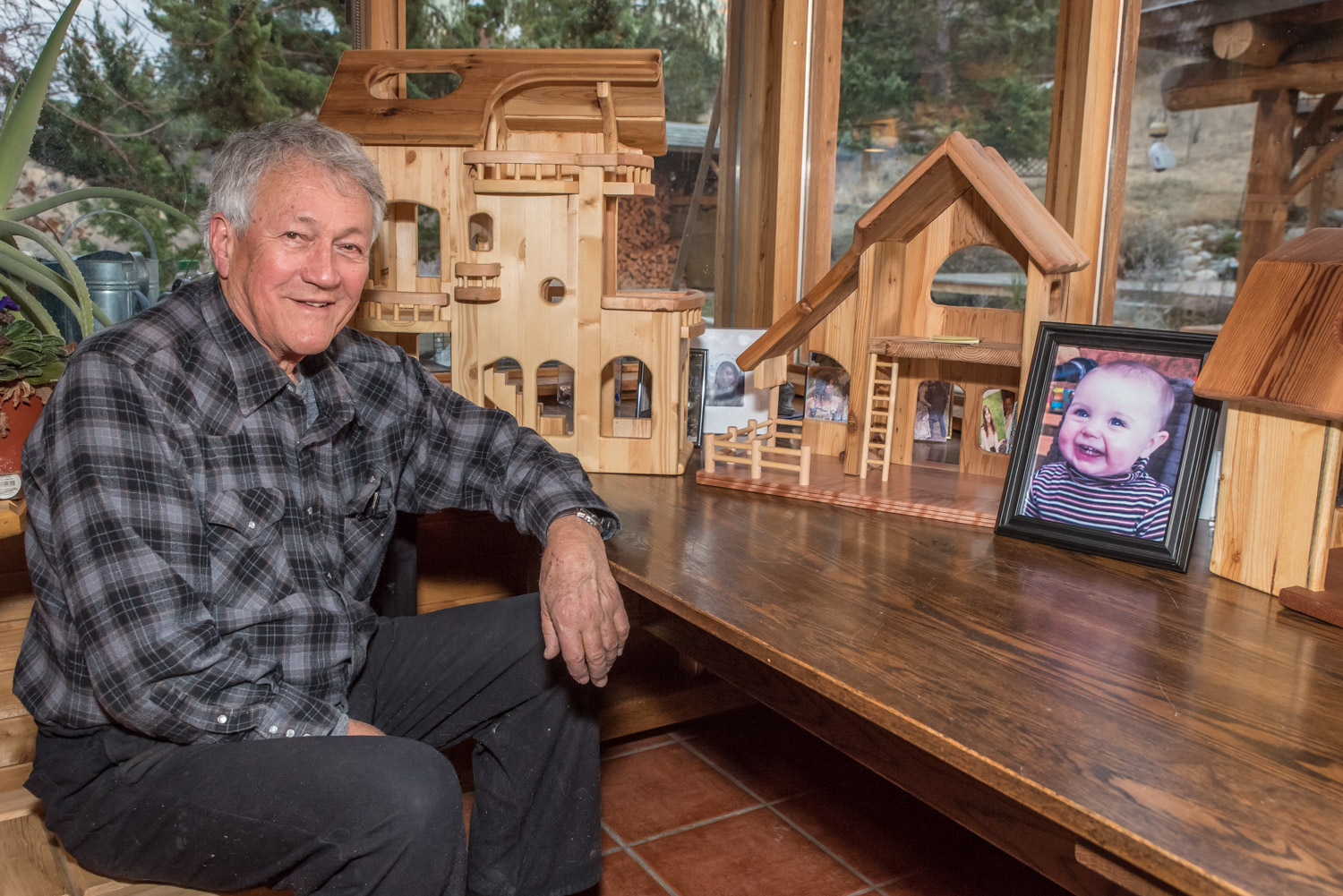 Senior rediscovers joy of building dollhouses - TimesChronicle.ca