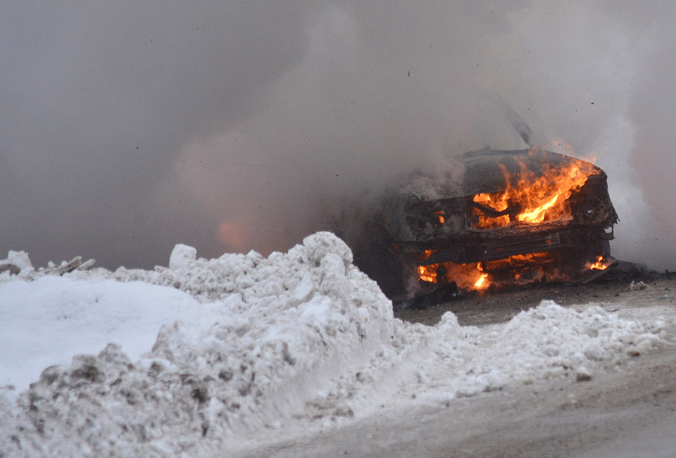 Fire destroys SUV near Oliver - TimesChronicle.ca