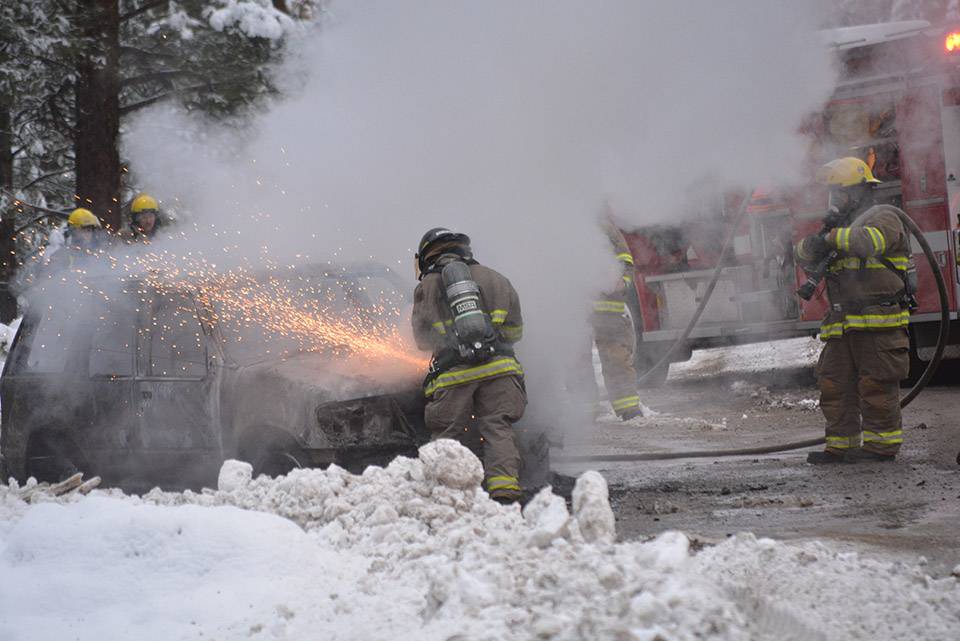 Fire destroys SUV near Oliver - TimesChronicle.ca