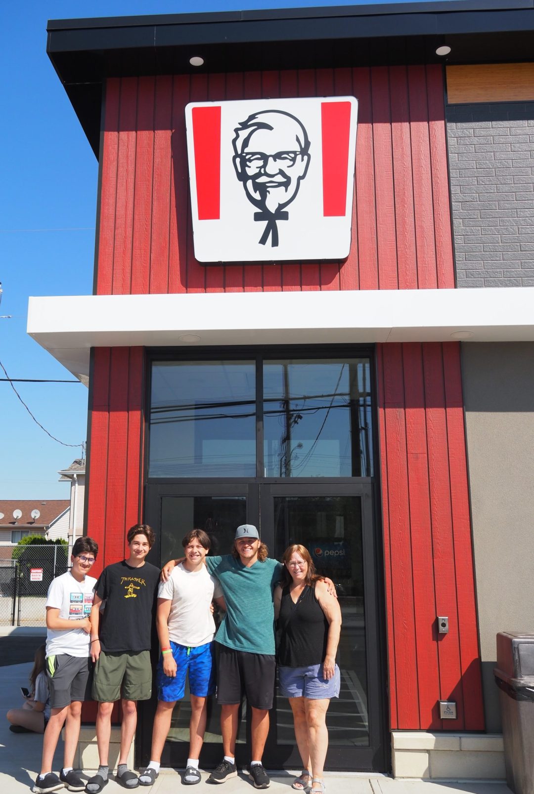 Fried chicken fans rejoice as KFC opens in Osoyoos - TimesChronicle.ca