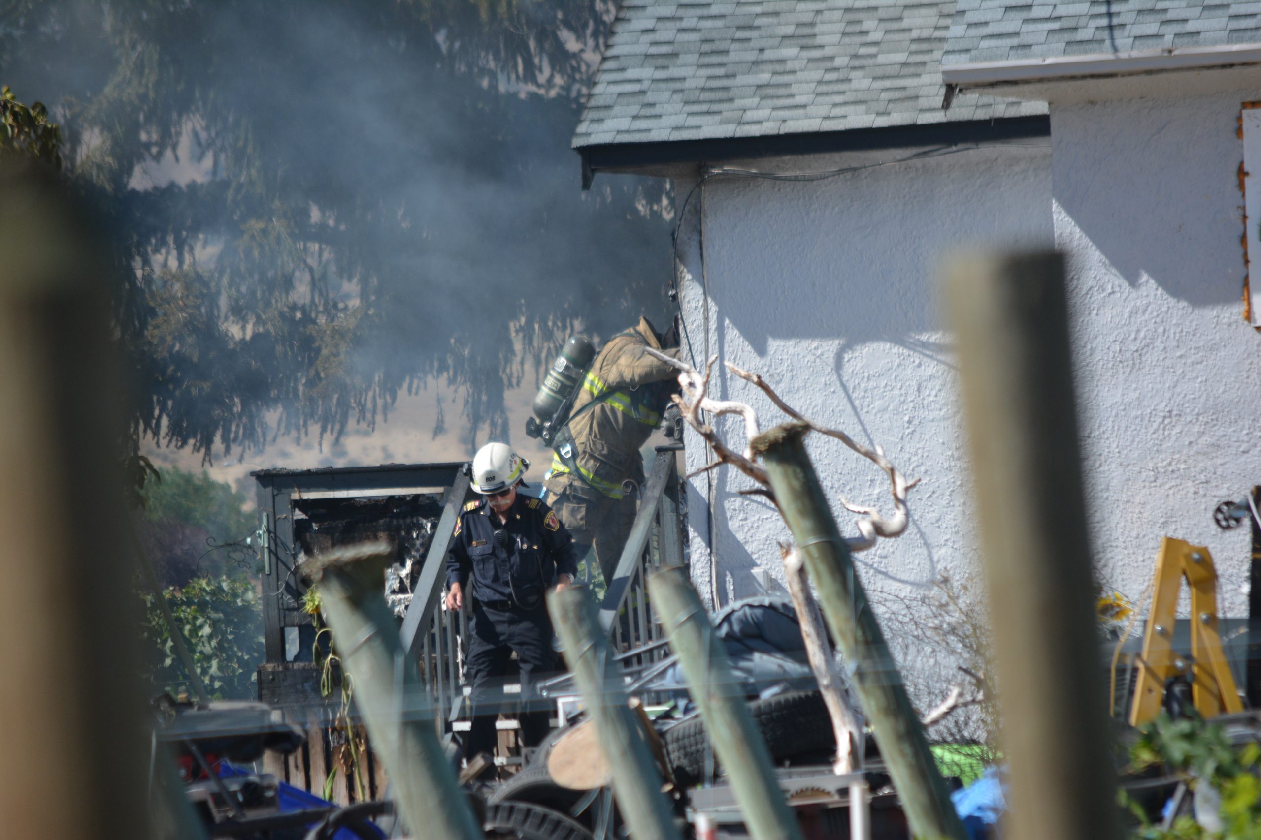 Roof fire causes damage in Oliver - TimesChronicle.ca