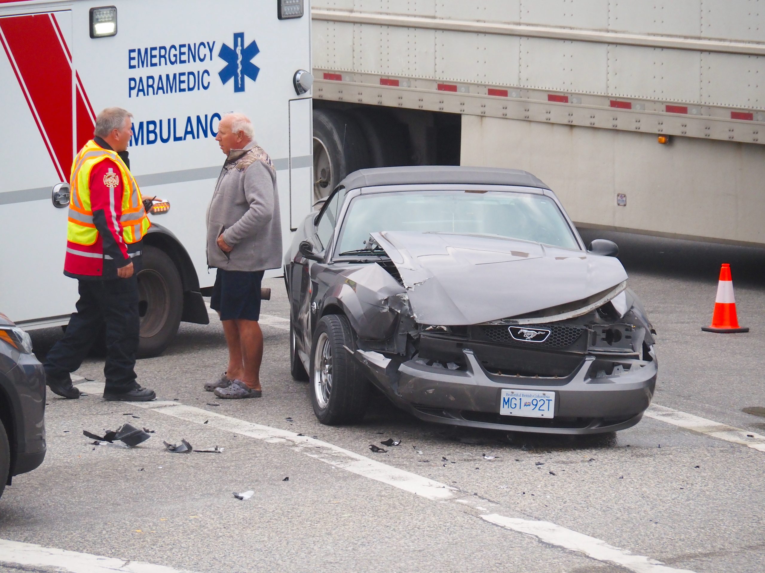 Three car collision at Hwy 97 - Hwy 3 intersection - TimesChronicle.ca