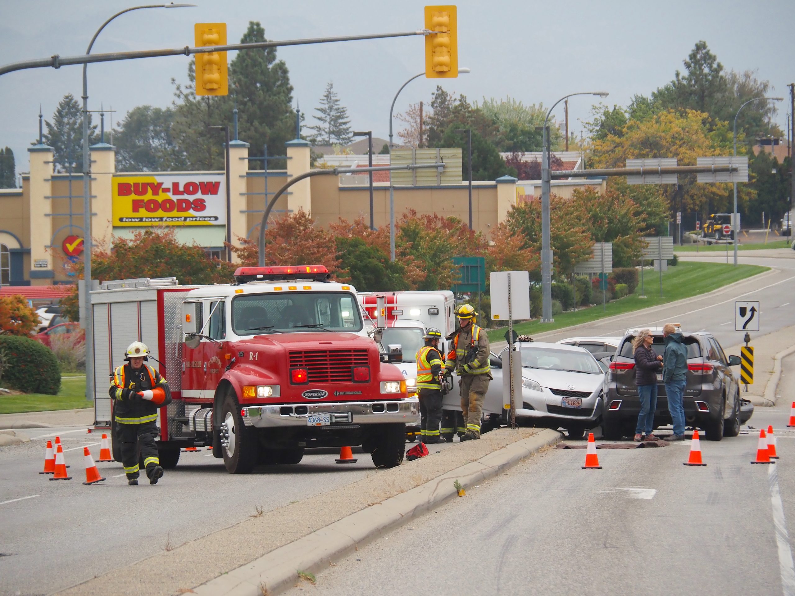 Three car collision at Hwy 97 - Hwy 3 intersection - TimesChronicle.ca