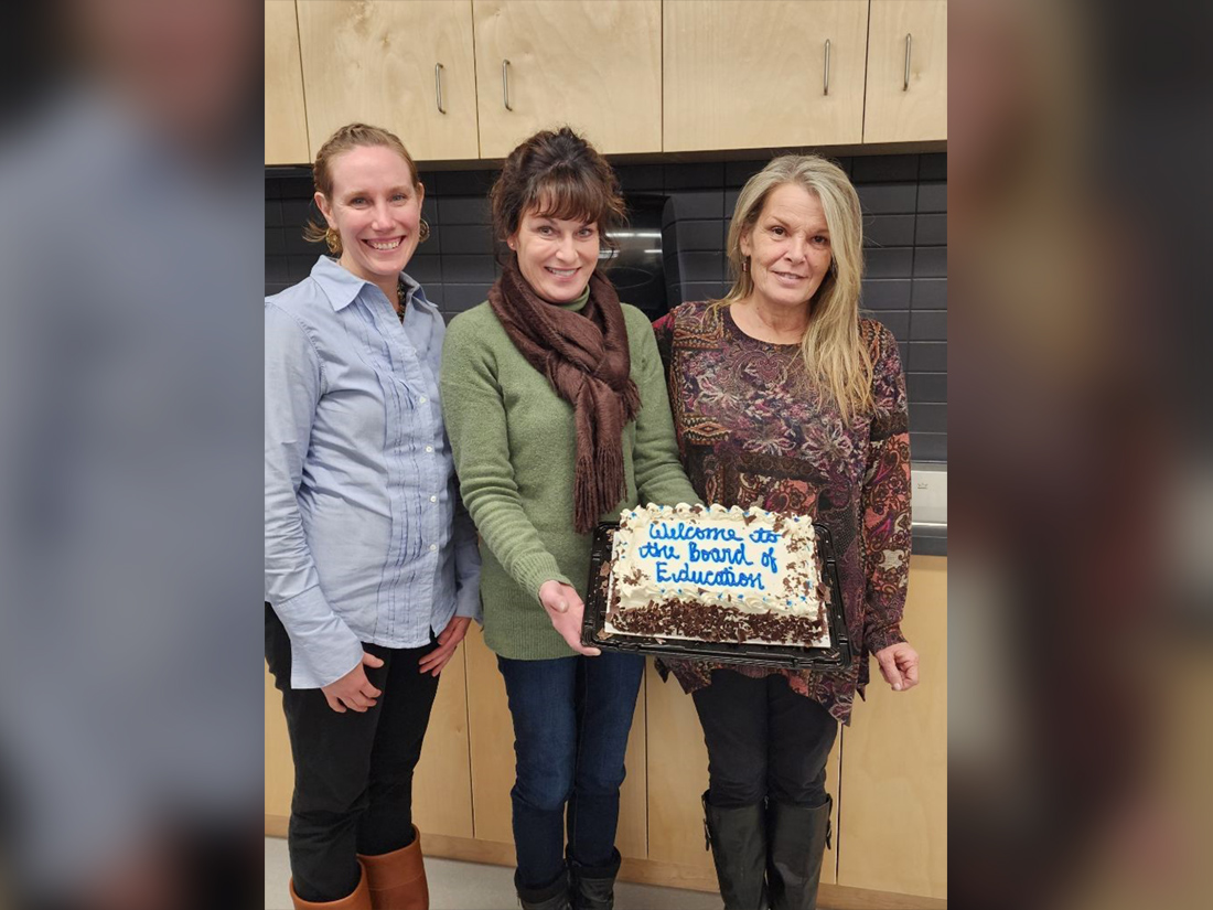 School board trustees sworn in for District No. 53 - TimesChronicle.ca