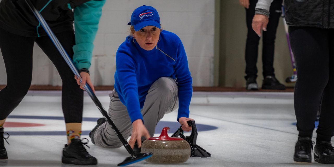 Women's bonspiel features ‘Cocktail Party’ theme - TimesChronicle.ca