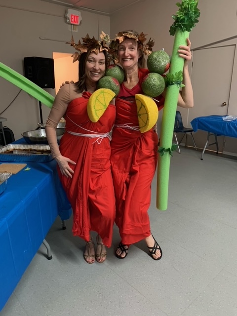 Women's bonspiel features ‘Cocktail Party’ theme - TimesChronicle.ca