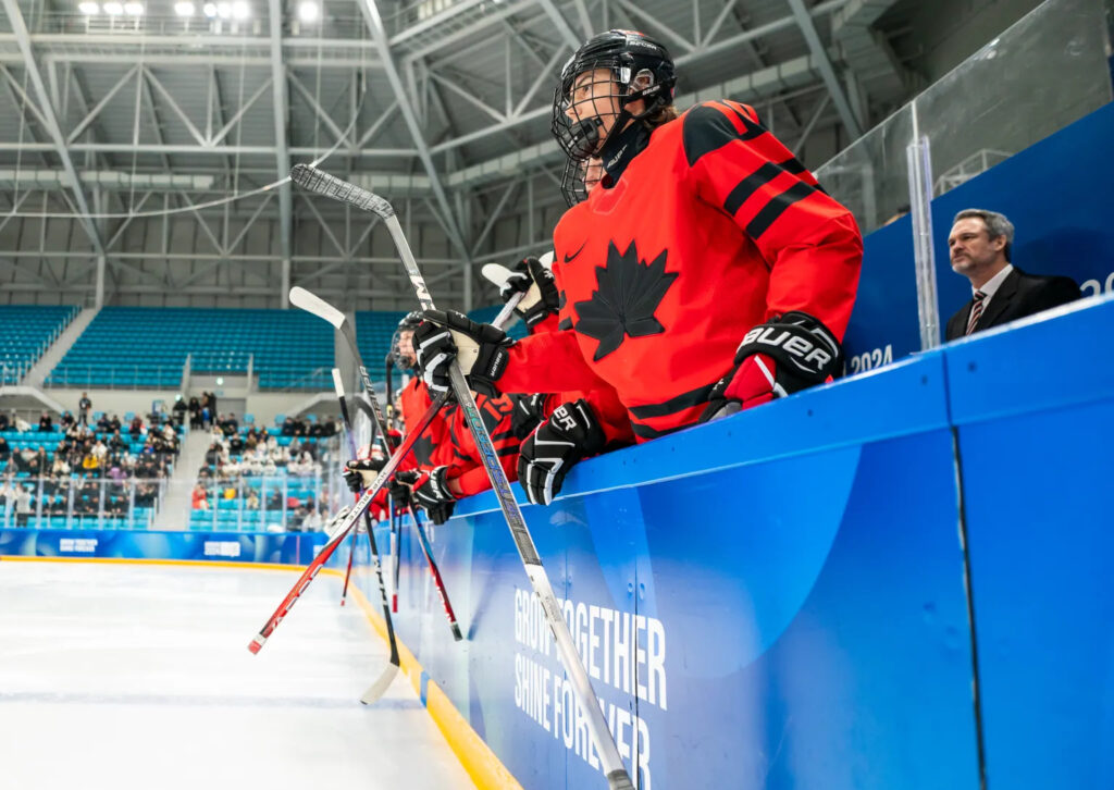 Okanagan hockey players return from "amazing experience ...