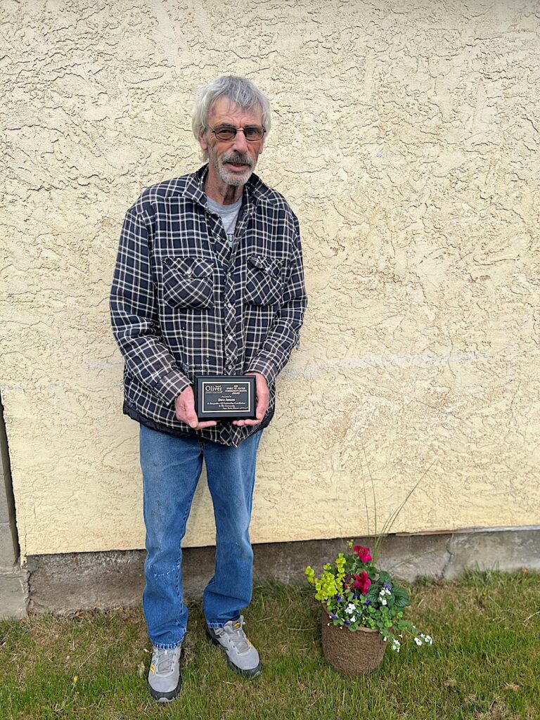 Community spirit shines brightly in Oliver - TimesChronicle.ca