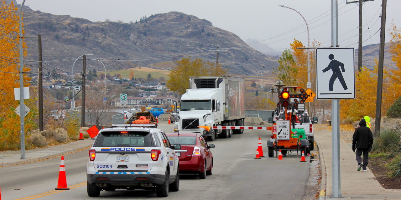 Single lane traffic on Osoyoos Trestle Bridge - TimesChronicle.ca