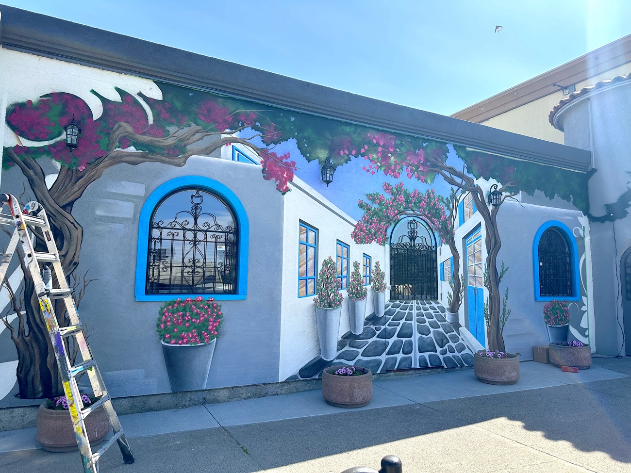 Mavik’s magic makes for another Osoyoos mural - TimesChronicle.ca