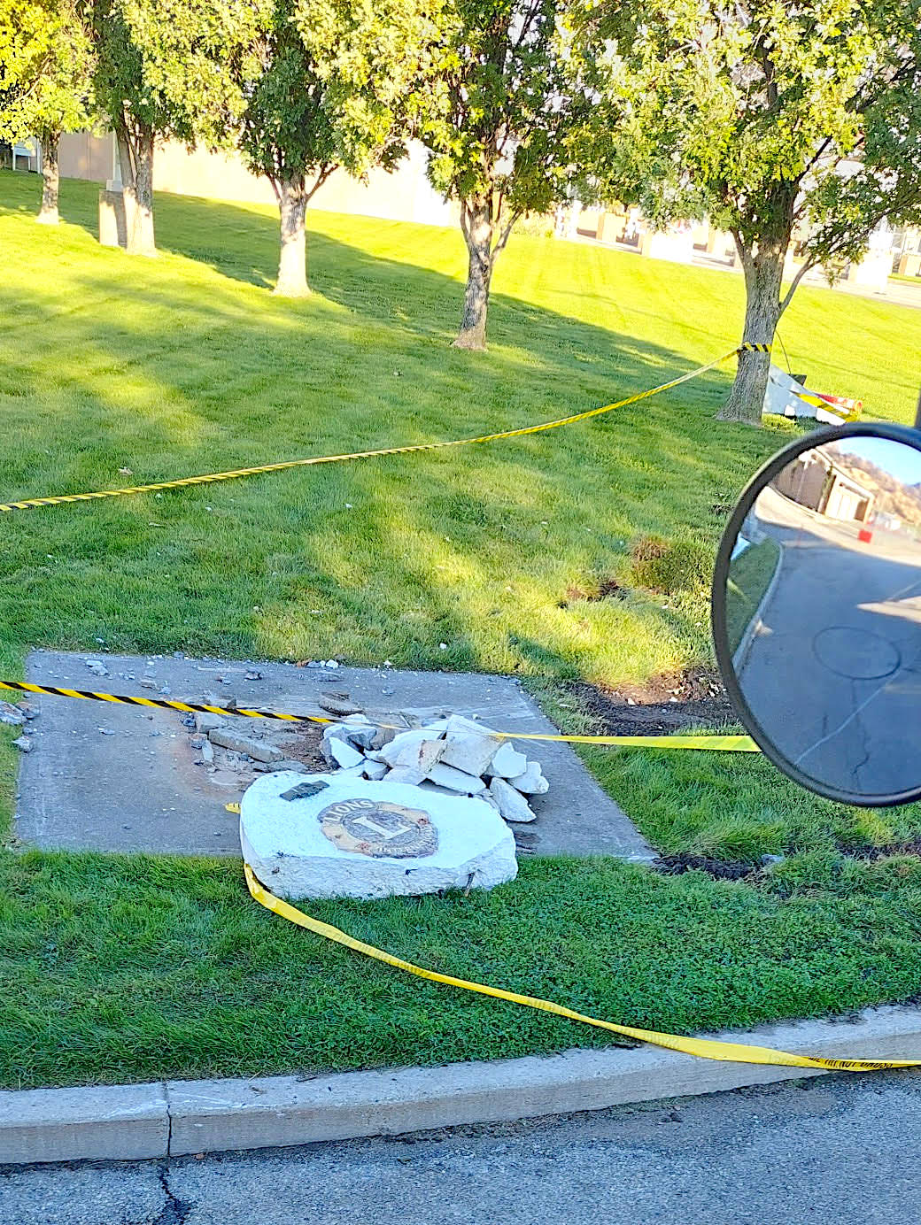 Drunk driver crashes border, destroys monuments - TimesChronicle.ca